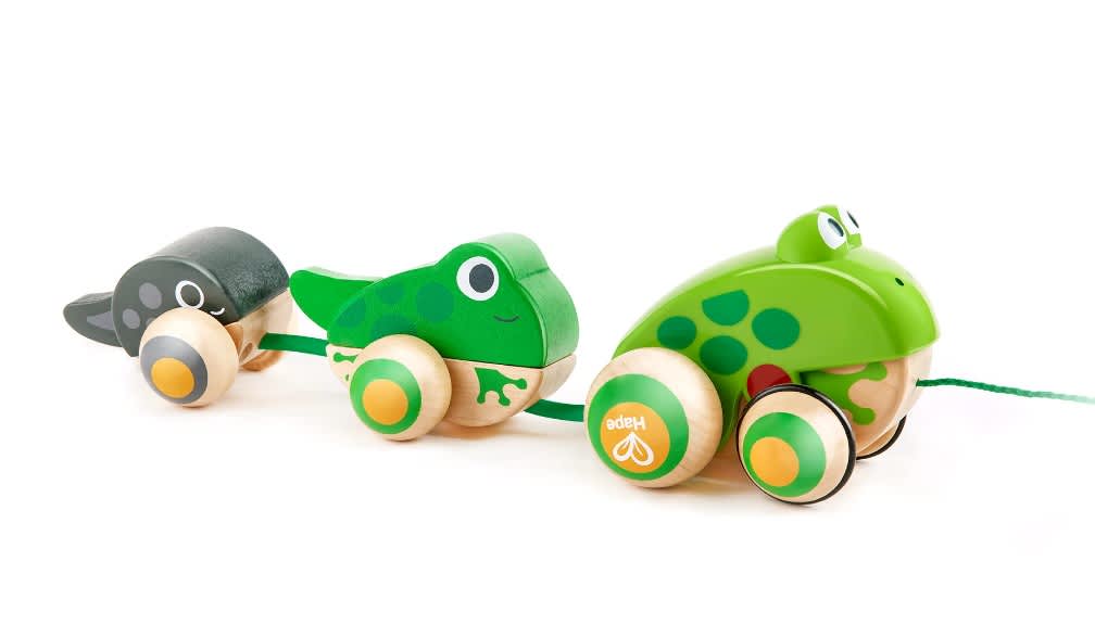 Pull Along Frog Family – Big Blue Whale & On the Park